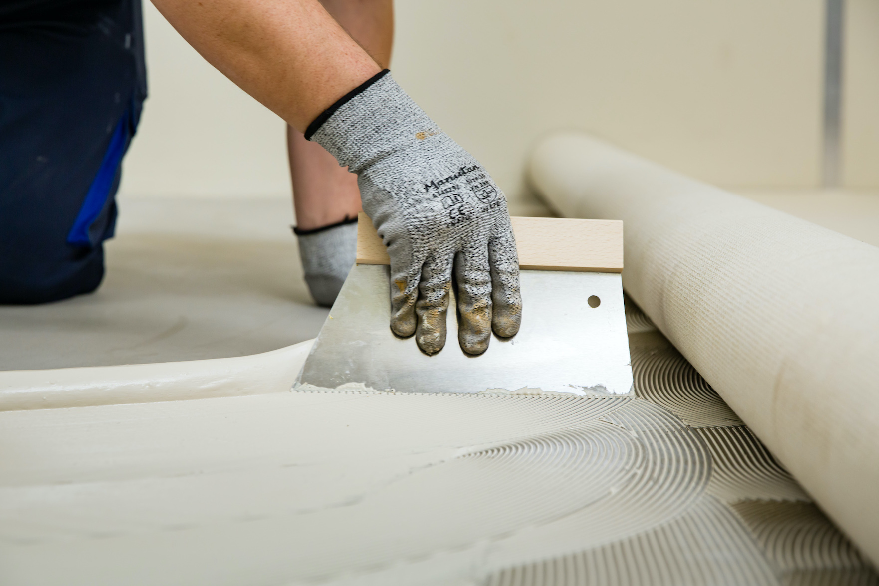 Speciality adhesives 1 - Bostik Pro Flooring | Smart Adhesives
